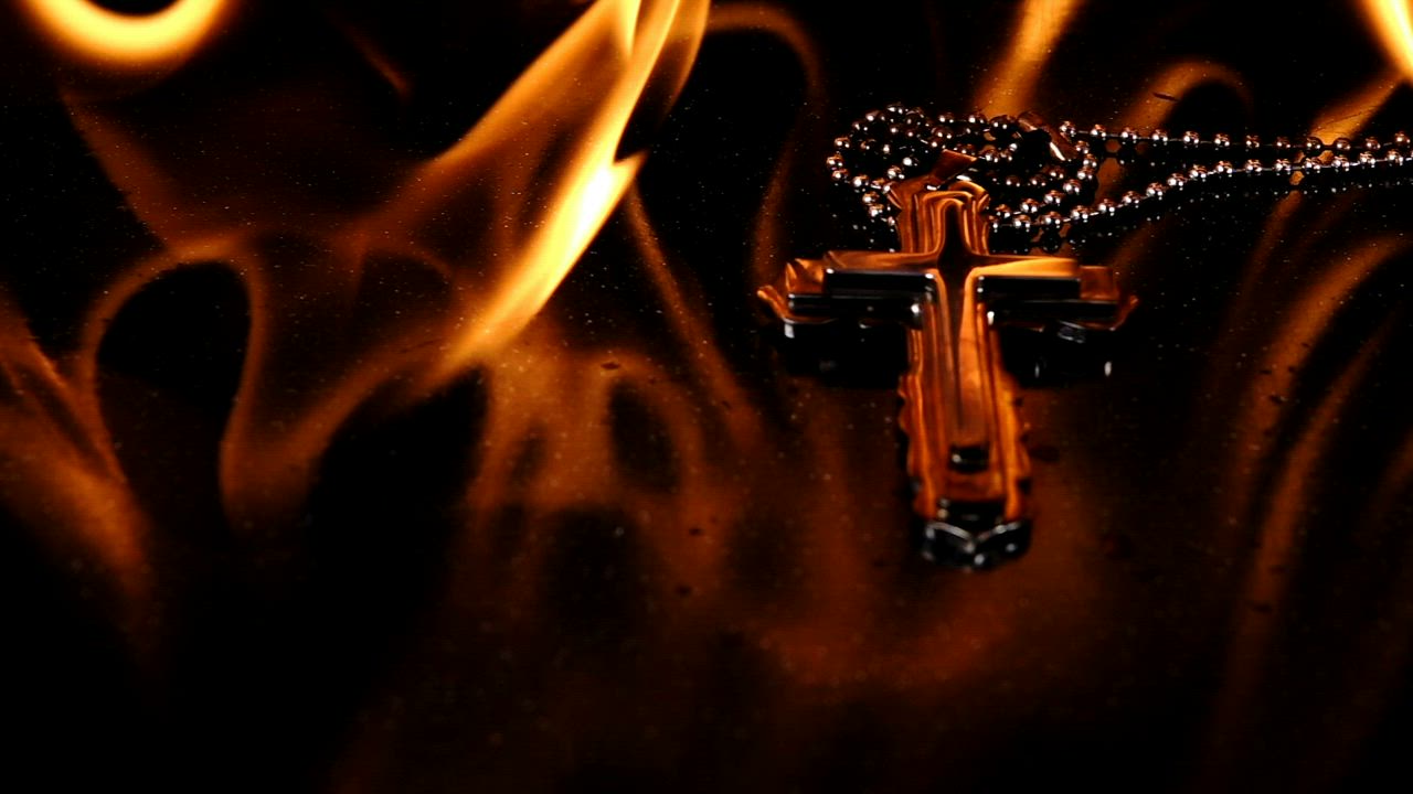 Burning crucifix necklace - Free Stock Video