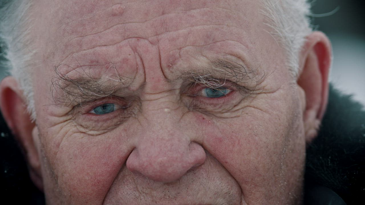 An old mans face with wrinkles - Free Stock Video