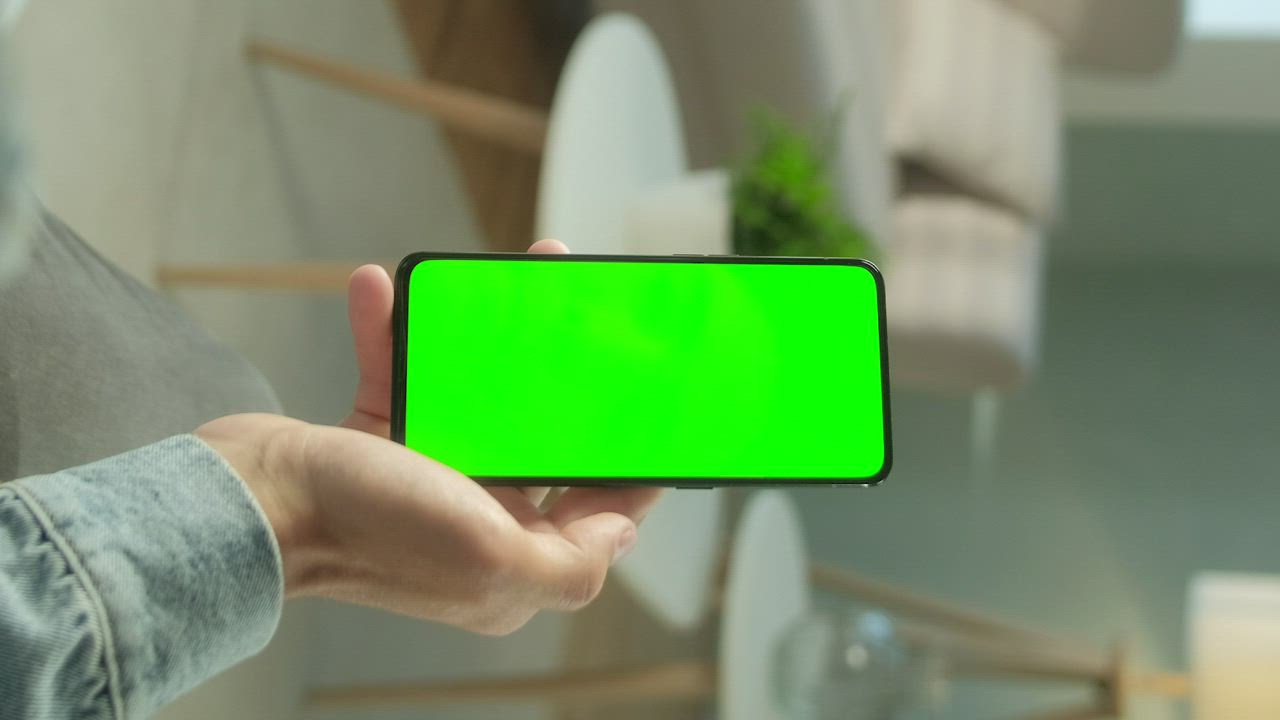 Tapping a smartphone screen - Free Stock Video