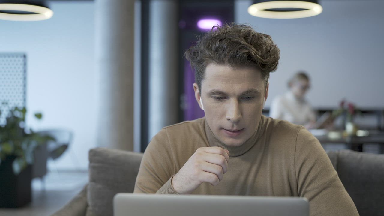 Man talking in a video conference call - Free Stock Video