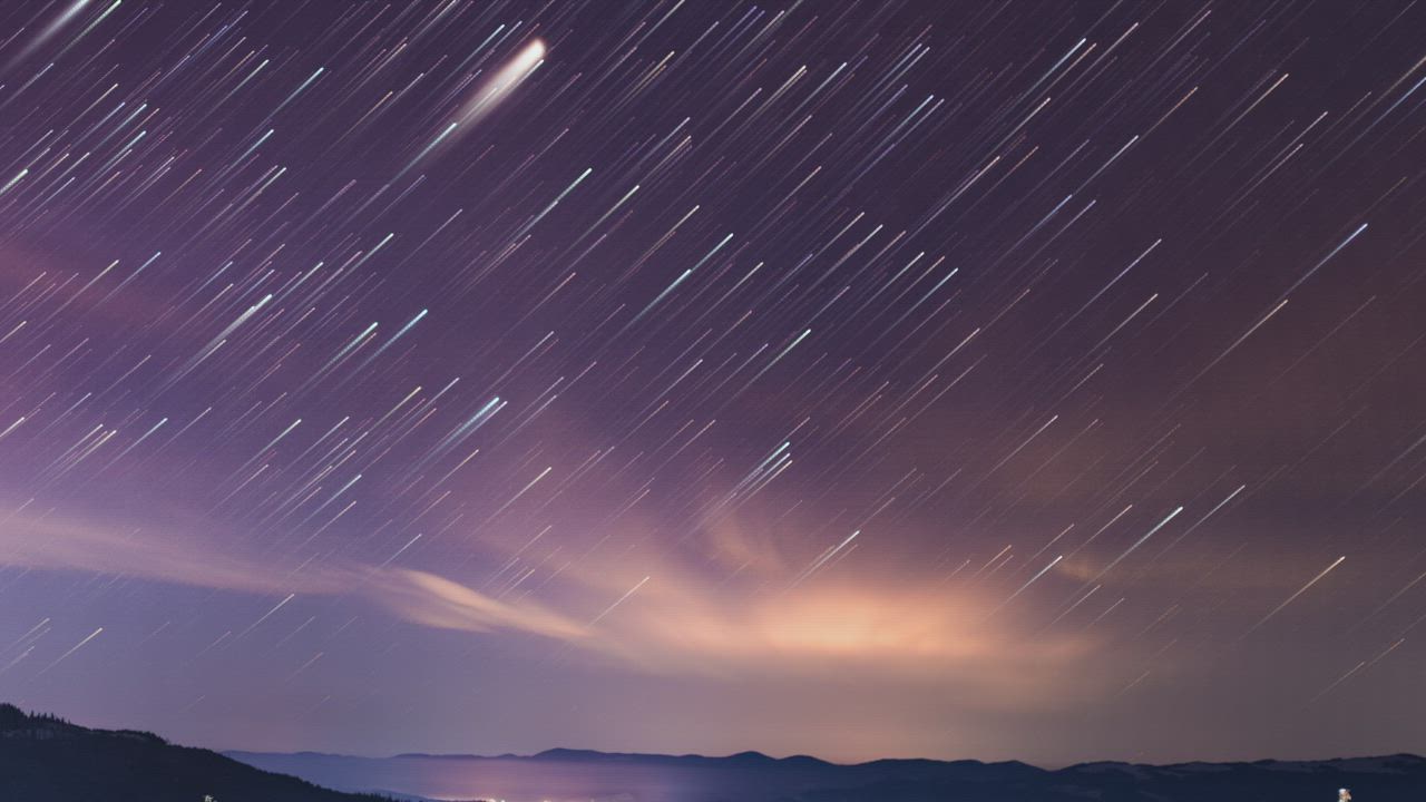 Time-lapse of an awesome star shower - Free Stock Video