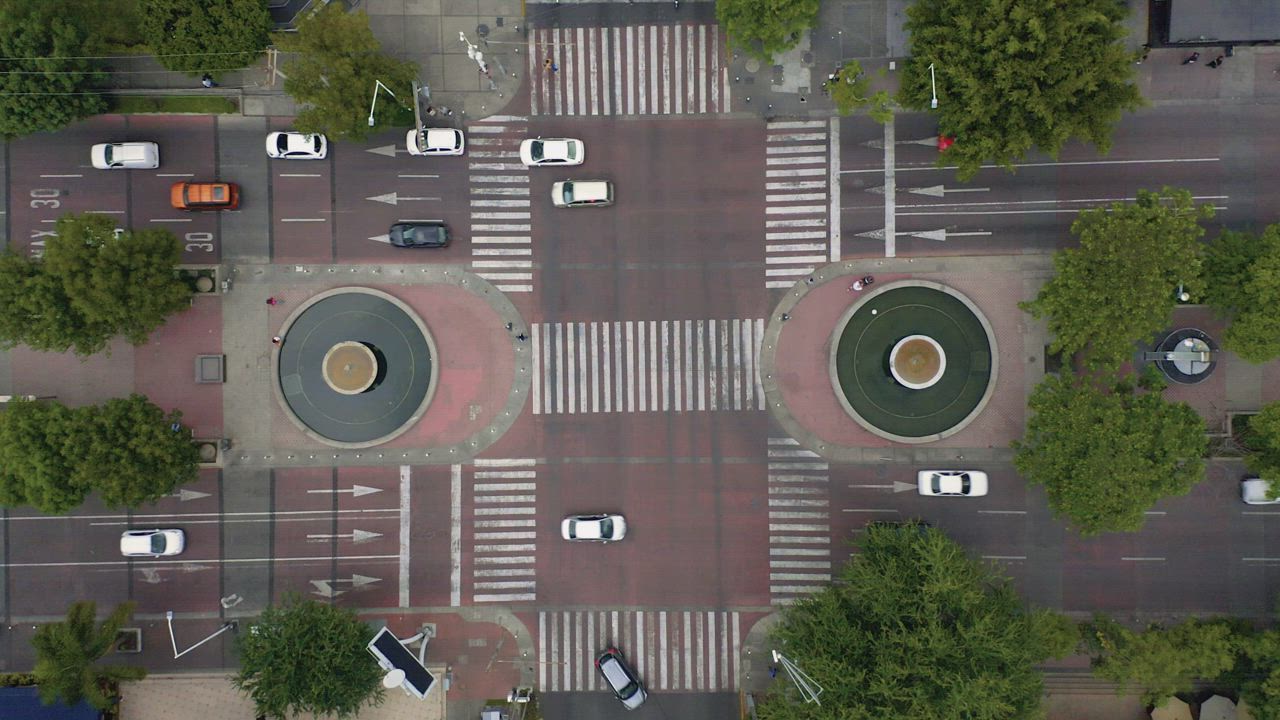 City busy traffic intersection, time-lapse - Free Stock Video