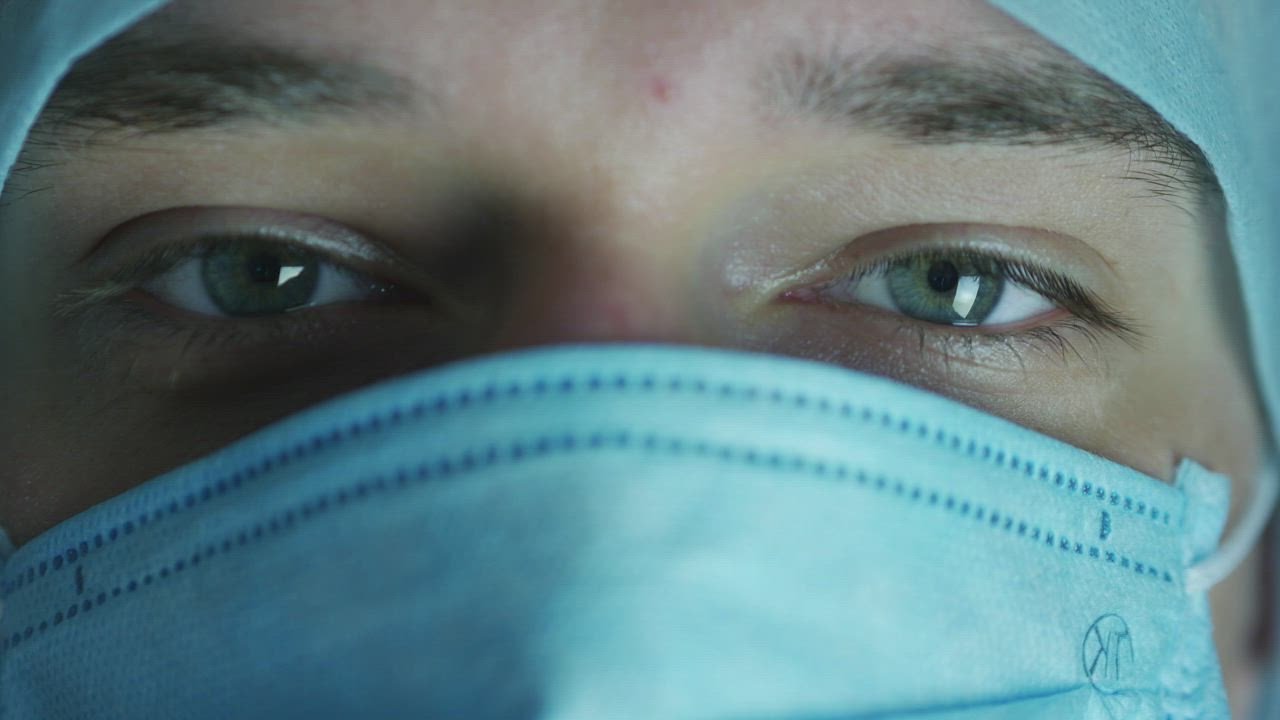 Doctor eyes showing surprise - Free Stock Video