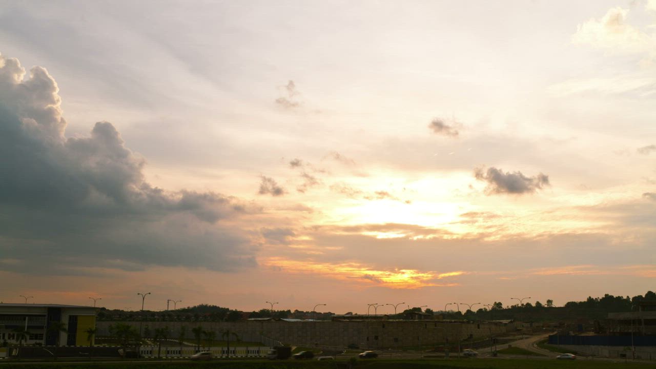 Night time coming in quickly - Free Stock Video