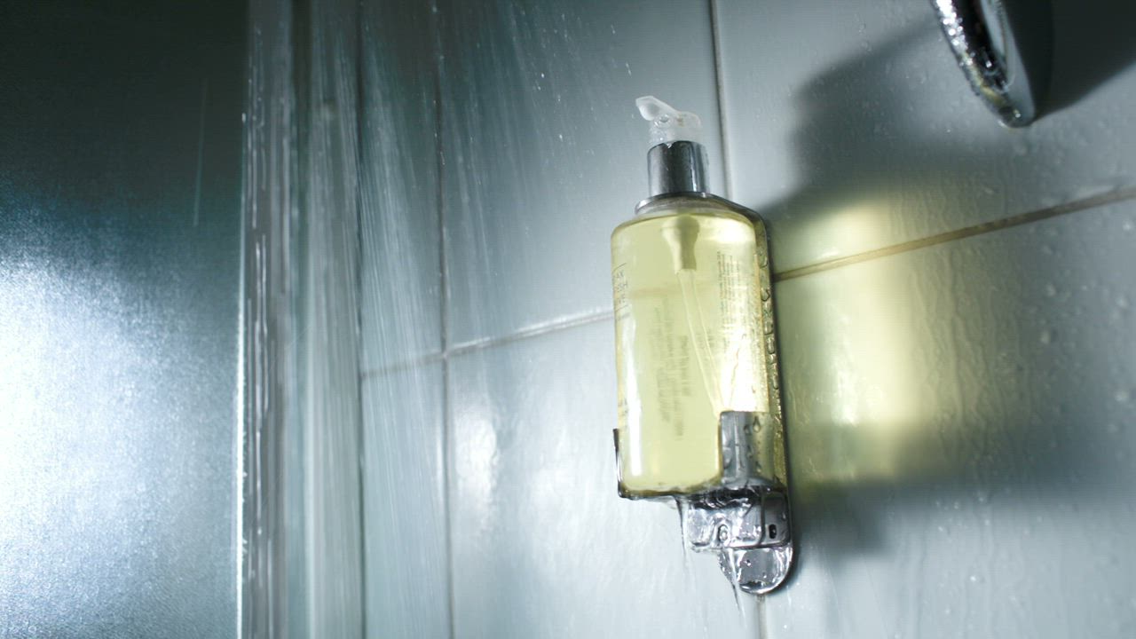 Using liquid soap in the shower - Free Stock Video