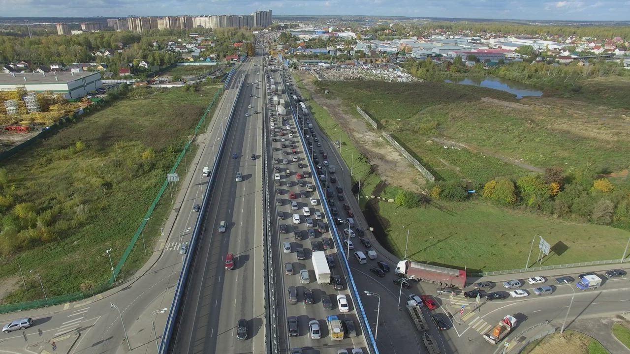 Long line of cars on a highway - Free Stock Video