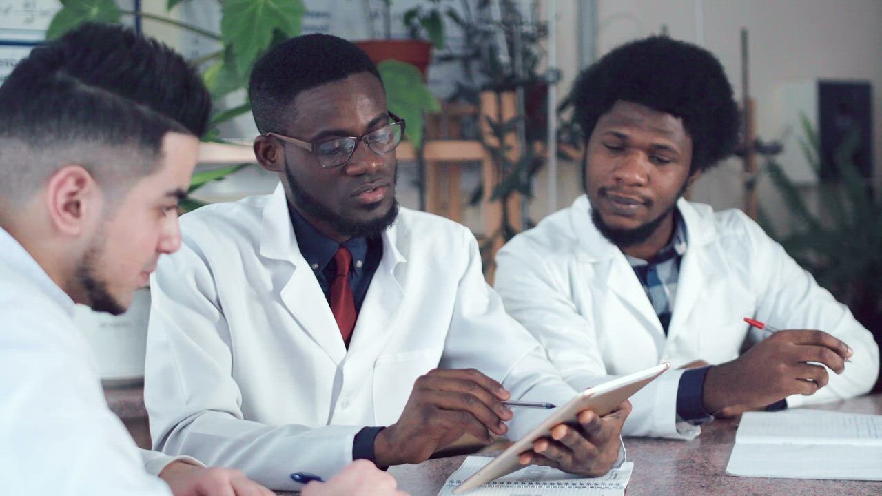 Young doctors learning the stethoscope - Free Stock Video