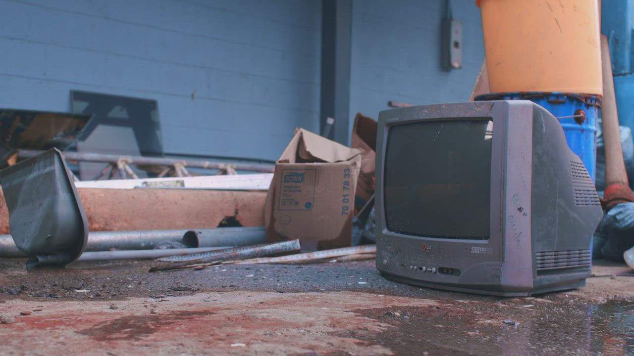 A backyard with trash - Free Stock Video