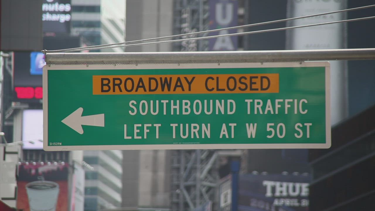 Traffic signs throughout New York - Free Stock Video