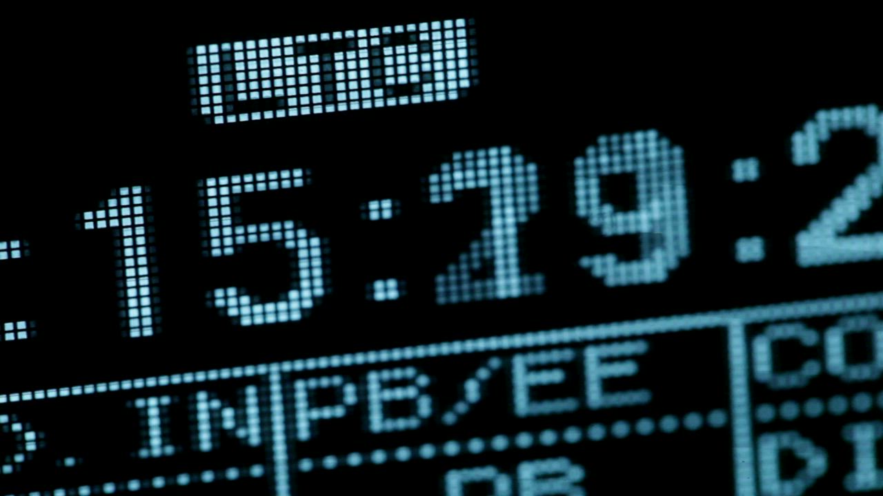 Time ticking down - Free Stock Video