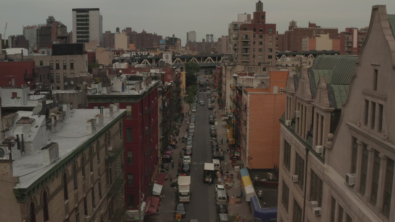 Flying over a street in a New York neighborhood - Free Stock Video