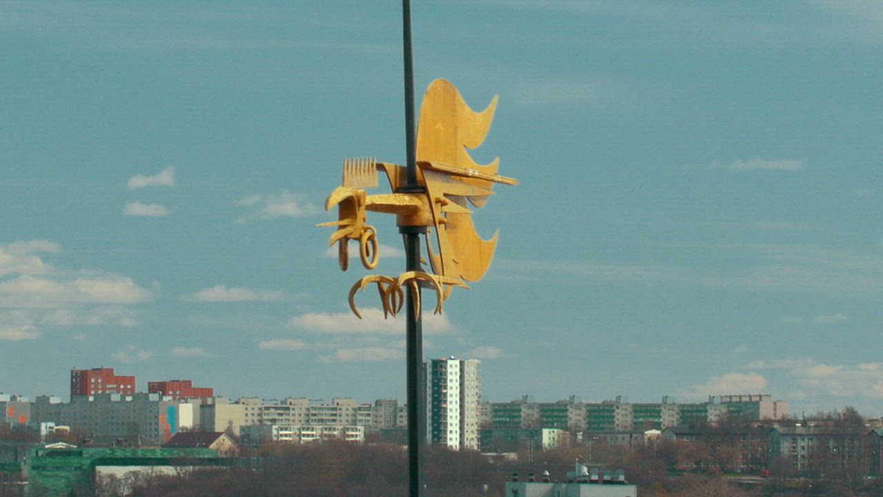 Weather vane turning in the wind - Free Stock Video