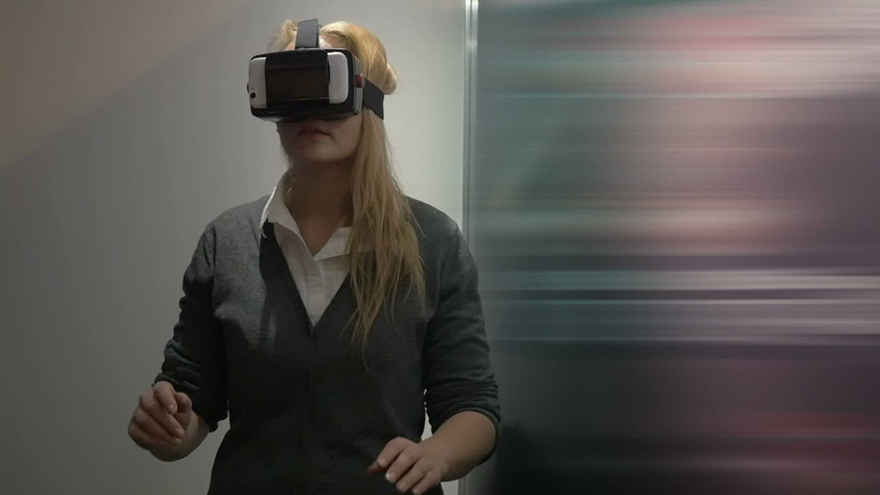 Exploring VR using a phone - Free Stock Video