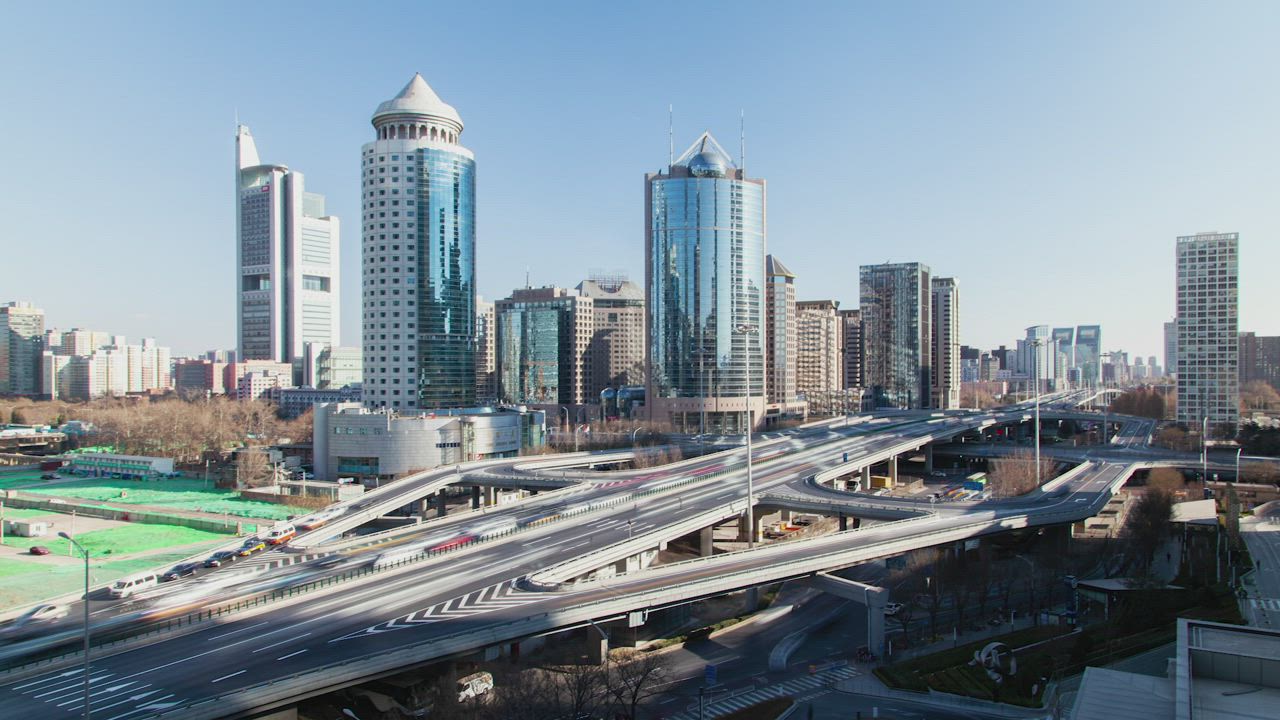 Business district and highway with traffic - Free Stock Video