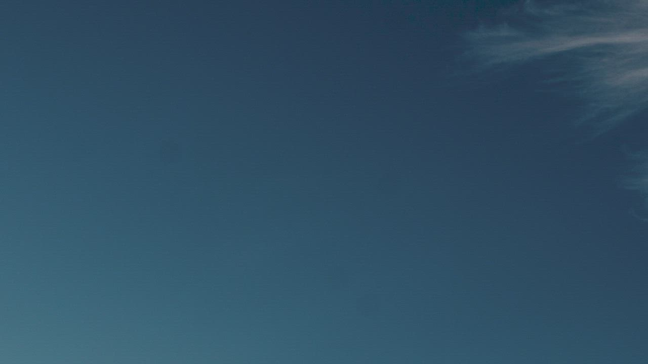 Blue sky with moving clouds - Free Stock Video