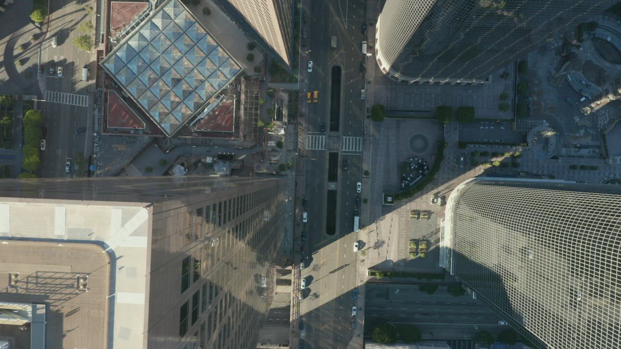 Down shot among buildings - Free Stock Video