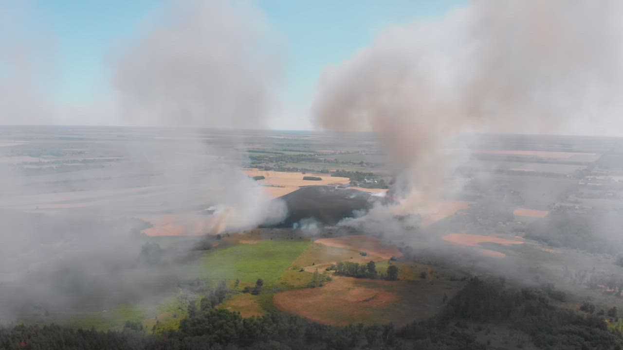 Area covered in smoke from a fire - Free Stock Video