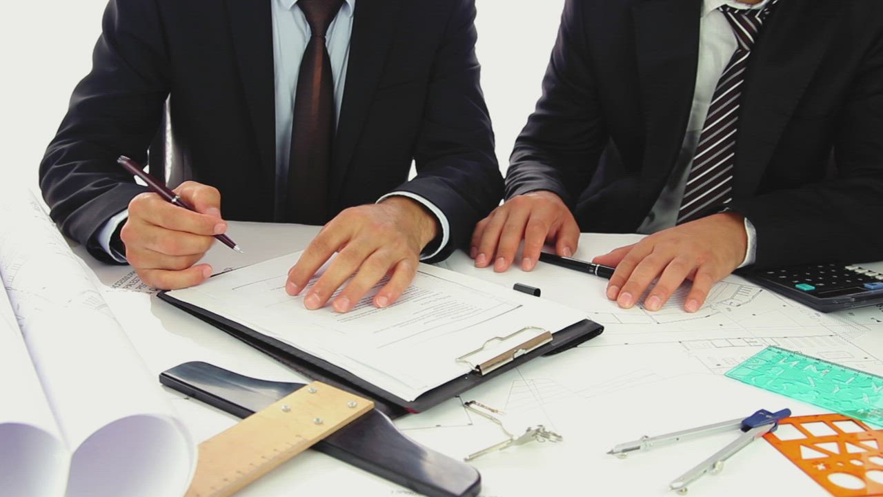 Businessmen signing a sales contract - Free Stock Video