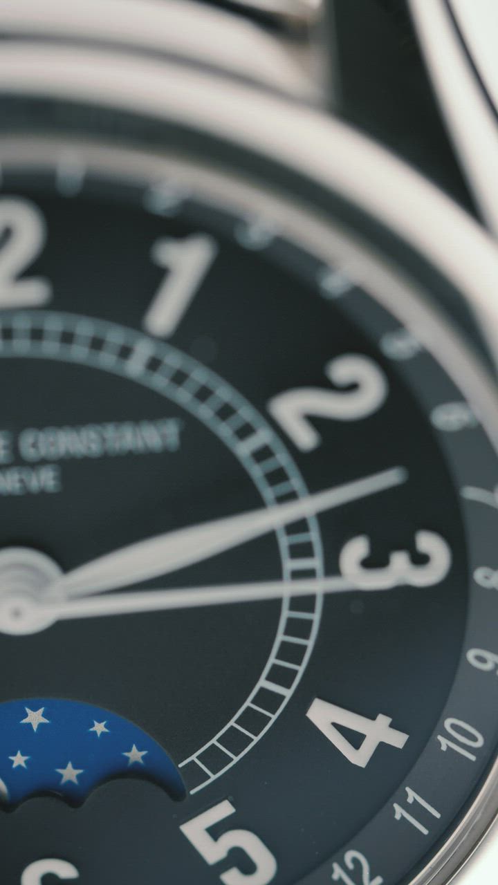 Hands on an automatic watch - Free Stock Video