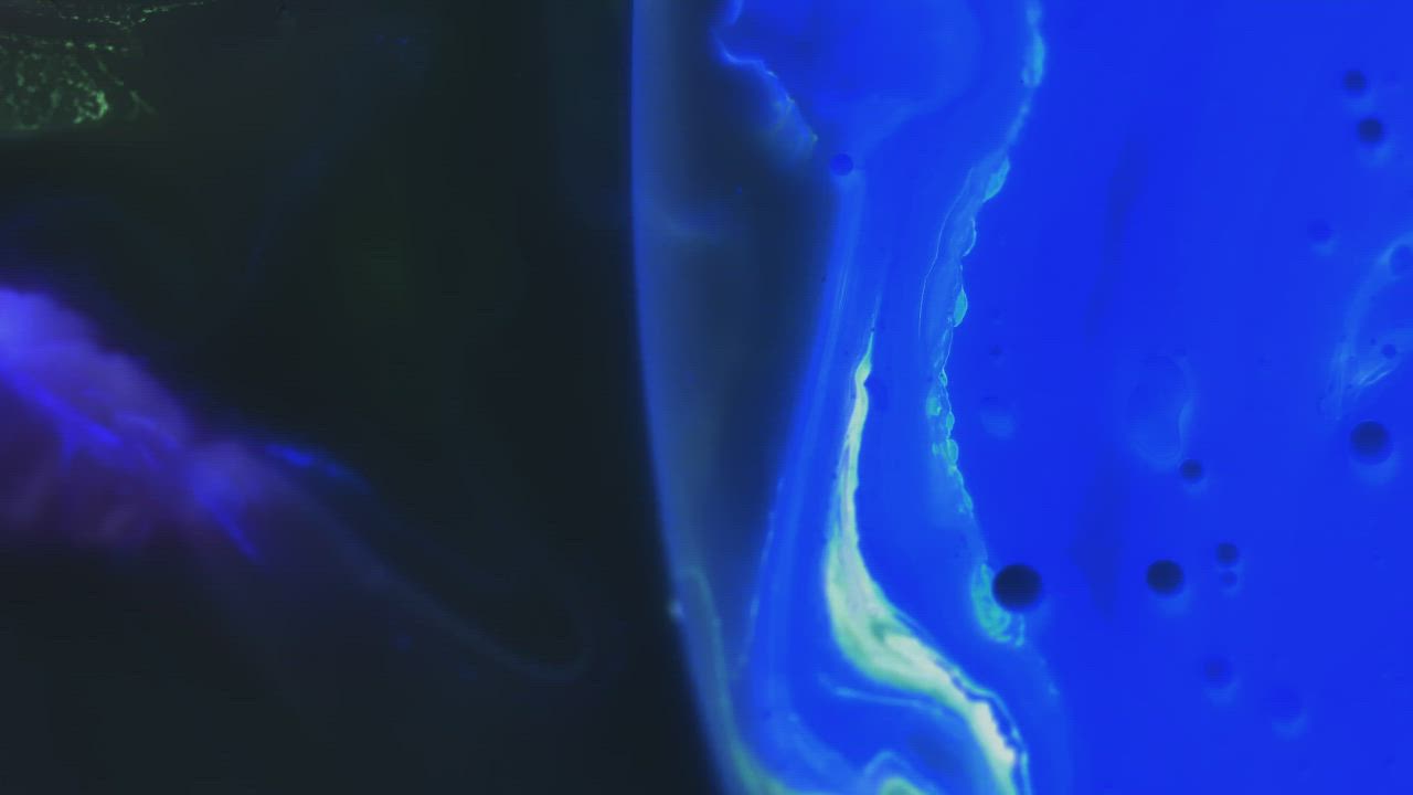 Cell wall seen under an electron microscope - Free Stock Video