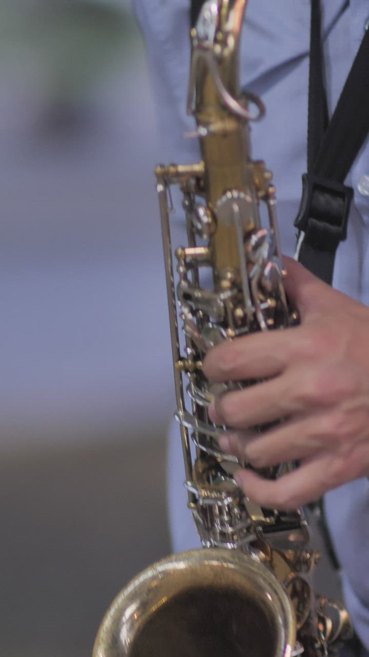 Saxophonist performing a song - Free Stock Video