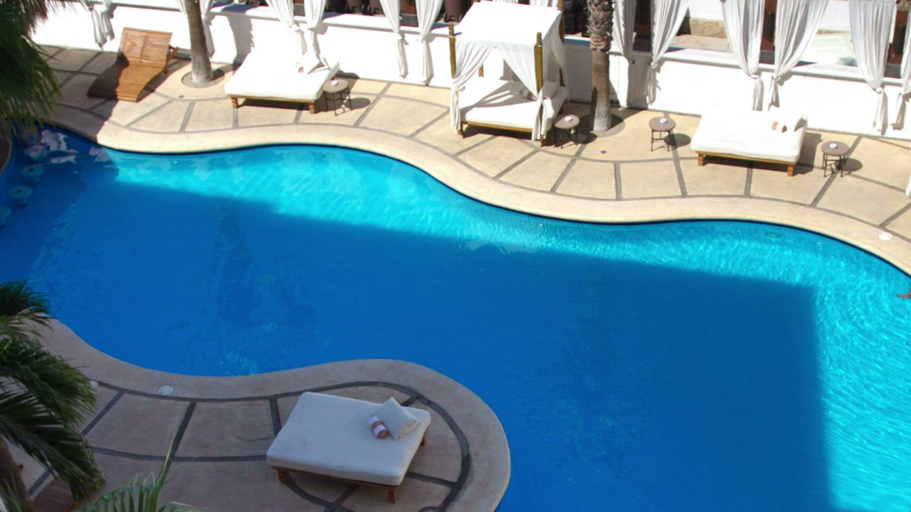 Time lapse of a pool - Free Stock Video