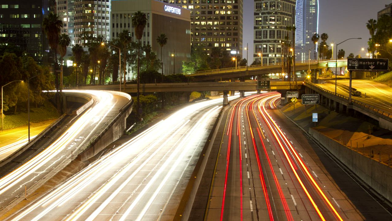 Time lapse of traffic at night - Free Stock Video