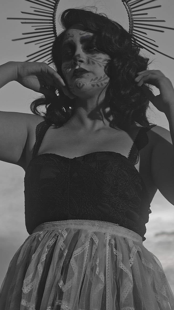 Black and white portrait of a catrina - Free Stock Video