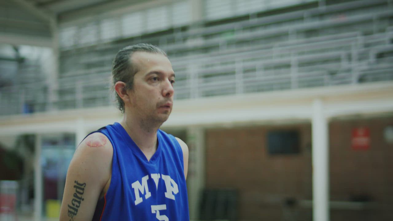 Basketball player training shots - Free Stock Video