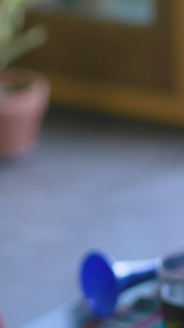 Man turning up the volume on the TV - Free Stock Video