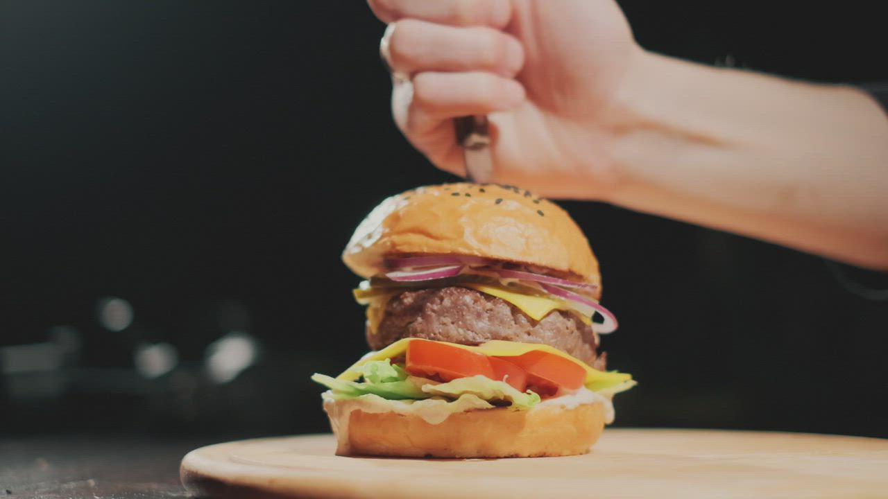 Appetizing hamburger ready to eat - Free Stock Video