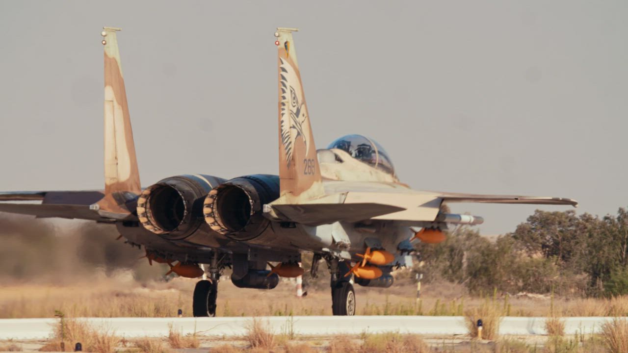 Fighter jet taking off a runway - Free Stock Video