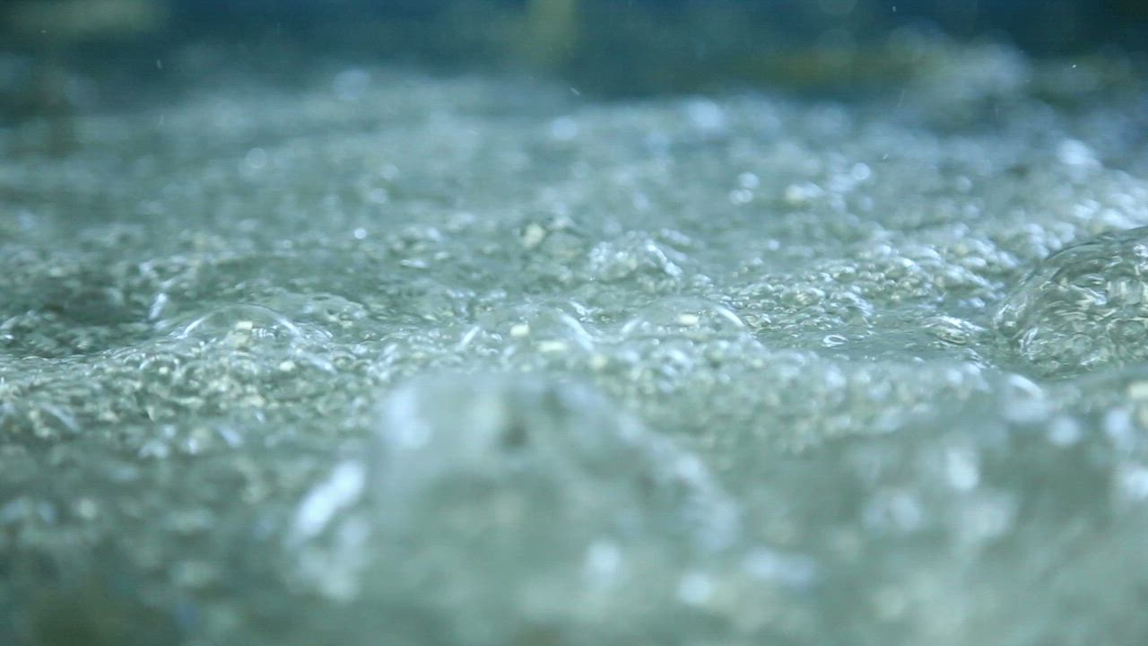 Water bubbling rapidly - Free Stock Video