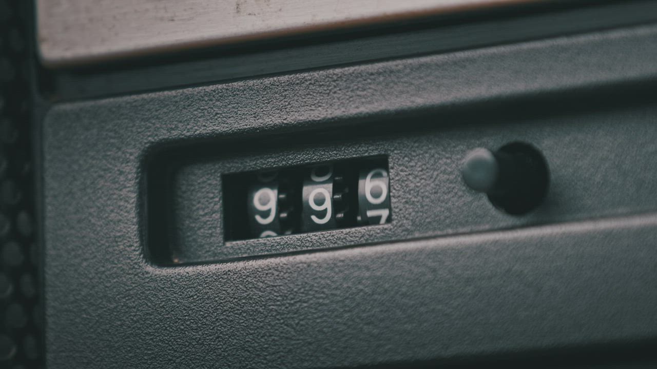 Vintage reel counter tape counter - Free Stock Video