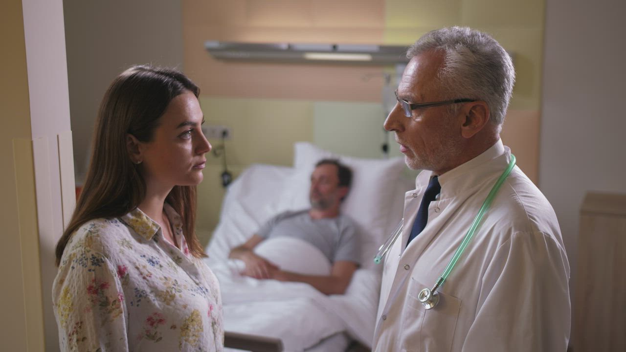 Doctor giving bad news - Free Stock Video
