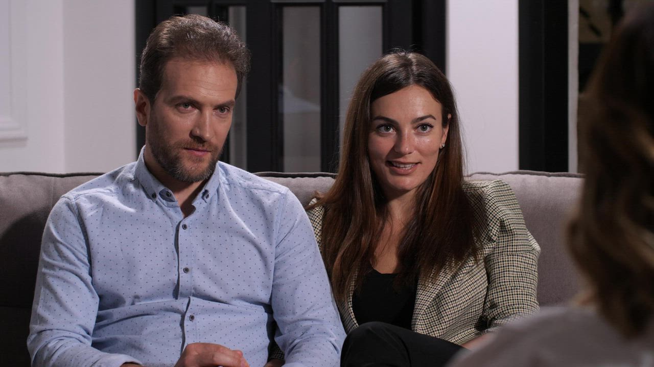 Couple happy after speaking to a Therapist - Free Stock Video