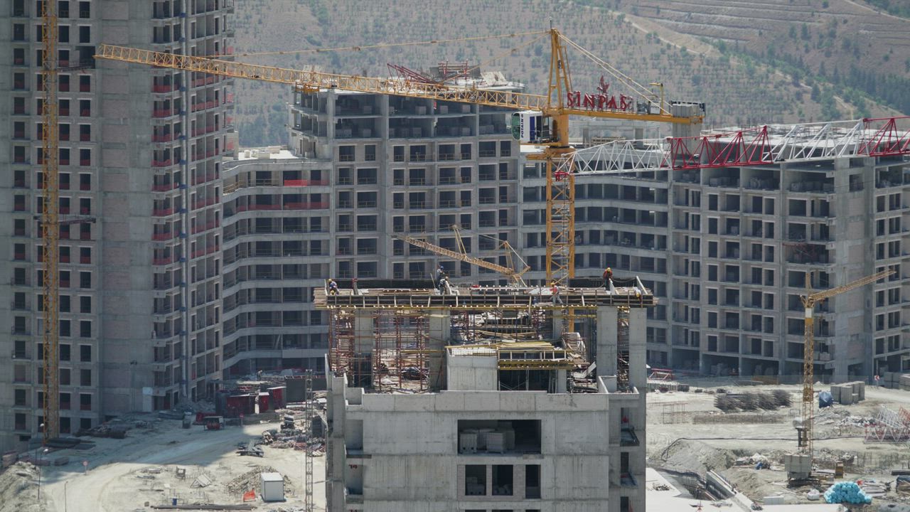 Building construction time lapse - Free Stock Video