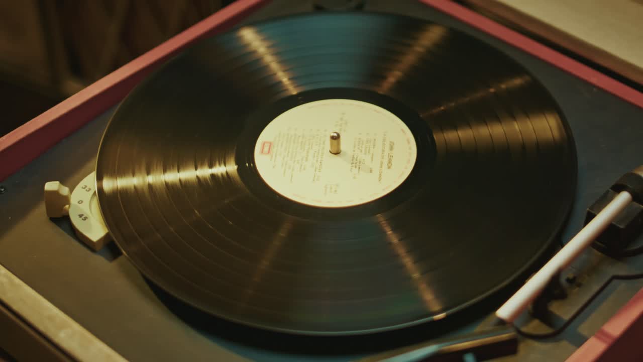 Vinyl Record Playing - Free Stock Video